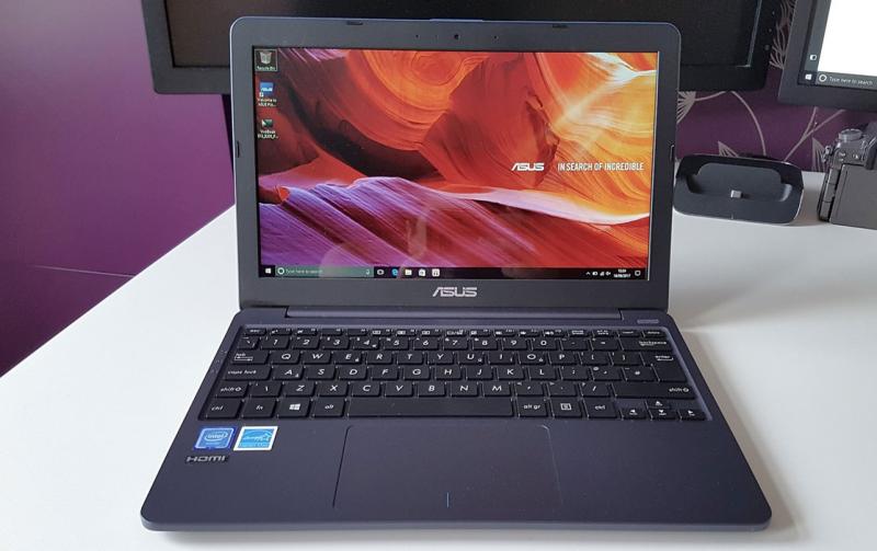 Spesifikasi dan Review Asus E203MAH Notebook Pearl White