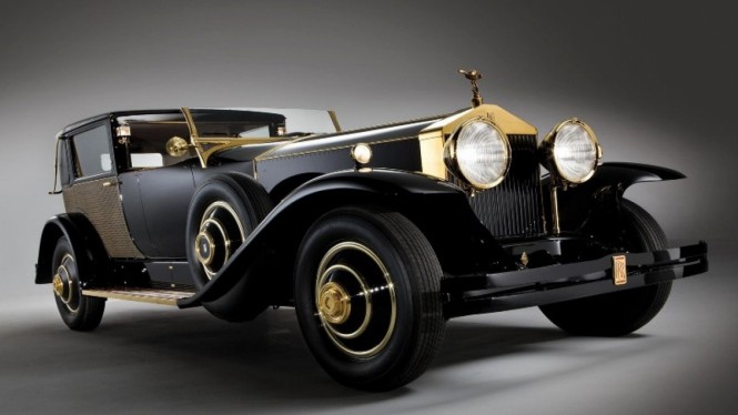 Sejarah Mobil di Dunia, Ada Mobil yang Berbentuk Becak