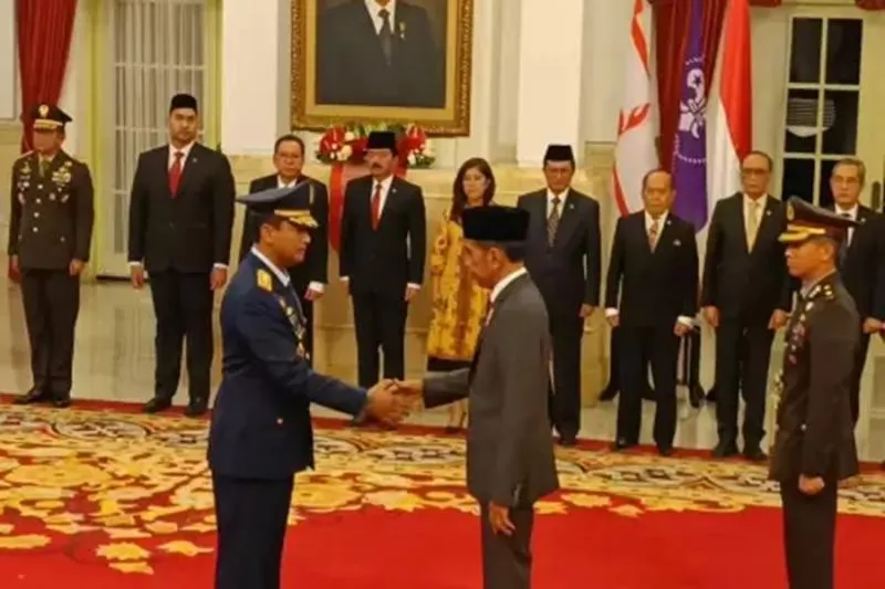 Resmi, Presiden Jokowi Lantik Marsdya M Tonny Harjono Jadi KSAU