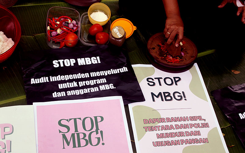 Stop Program MBG (Makan Beracun Gratis)